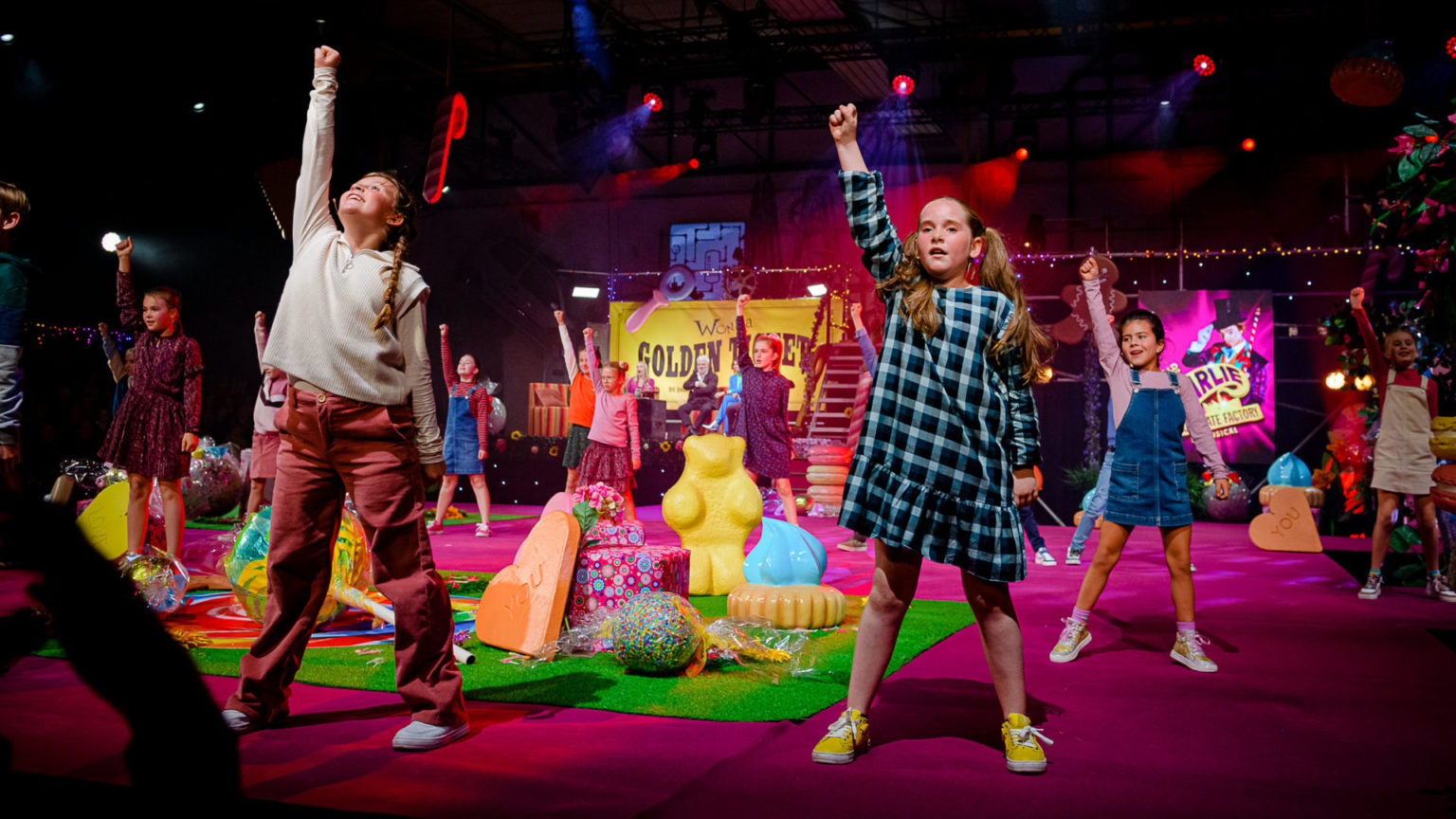 Live show ‘Meet the Charlies’ - Deep Bridge